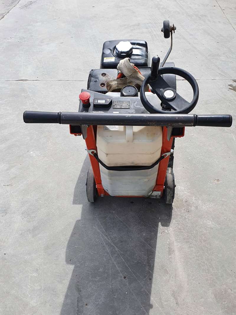 Noleggio Tagliasuolo Husqvarna FS400 LV - Cater Noleggio