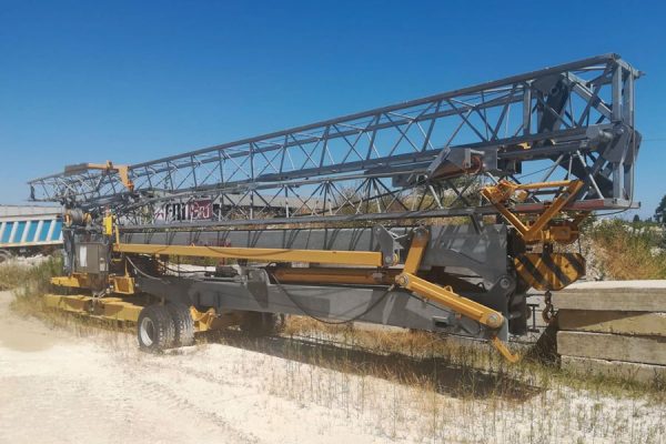 Noleggio Gru edile Torre FM 828 RBI - Cater Noleggio