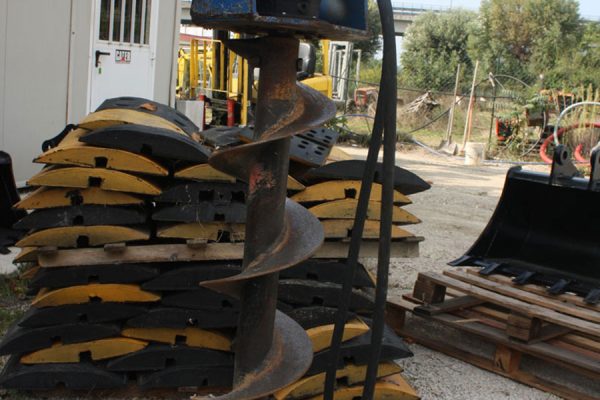 Noleggio Trivella Hydra T1 - Cater Noleggio